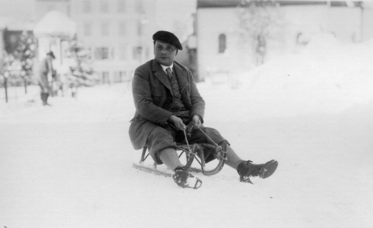 Deciphering the Cosmic Number: The Strange Friendship of Wolfgang Pauli ...
